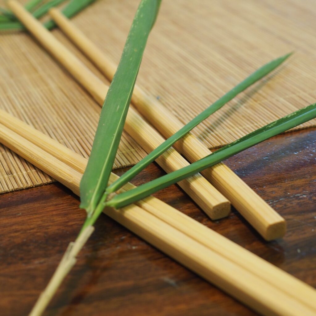 Hướng dẫn cách xử lý khi đũa tre vót tay dân tộc Thái